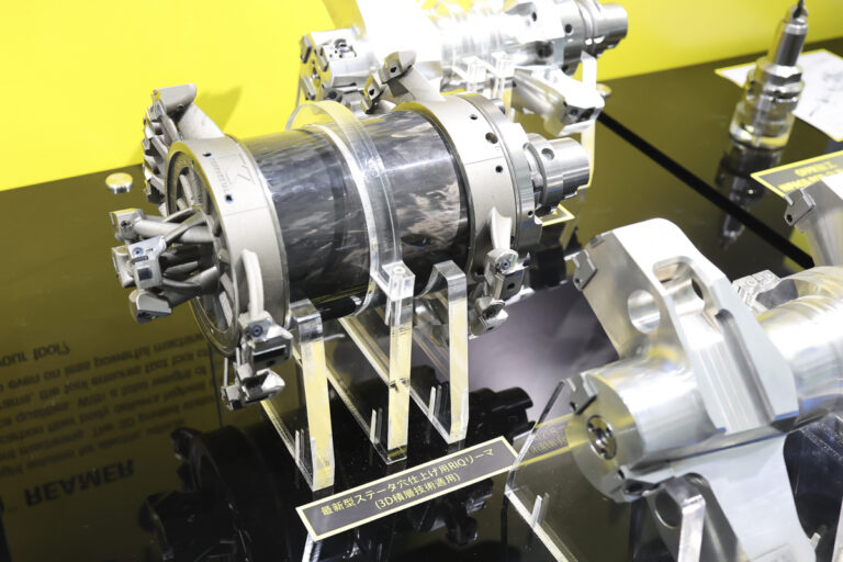 金属3D積層造形を活用した切削工具をJIMTOF2022で調査 - 切削工具の情報サイト｜タクミセンパイ